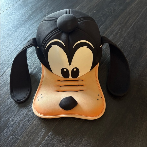 Disney | Accessories | Vintage Disney Parks Goofy Hat Long Ears Teeth ...